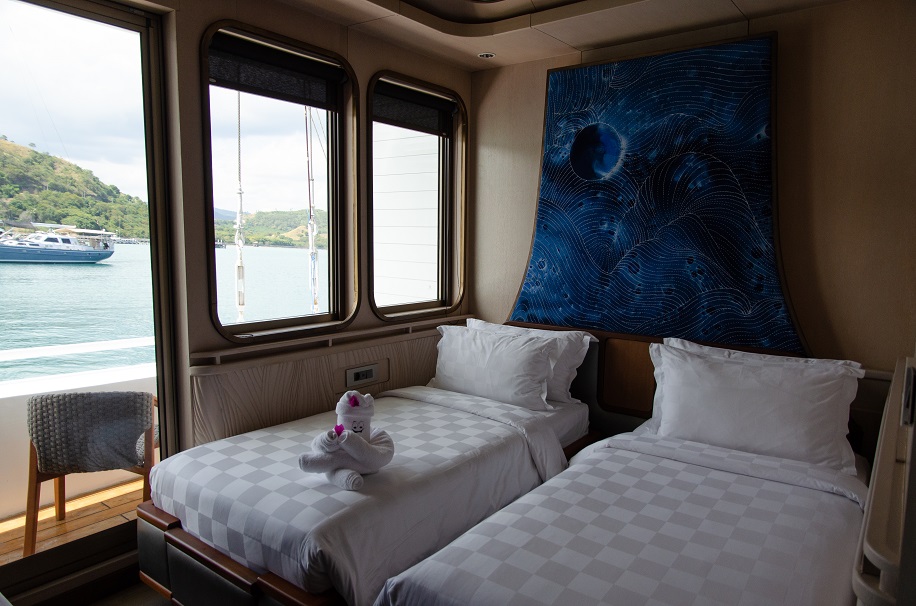 Smooth Sailing: An Indonesian Pinisi Cruise | Plus Ultra